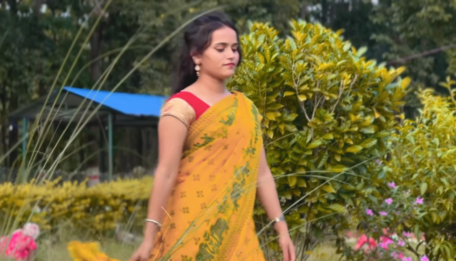 Tik Tok Star Ambika Yadav's mms video leaked on social media - Mission Ki Awaaz